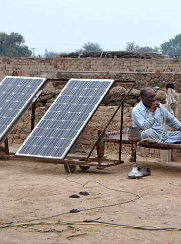 Shared progress - Newspaper - DAWN.COM