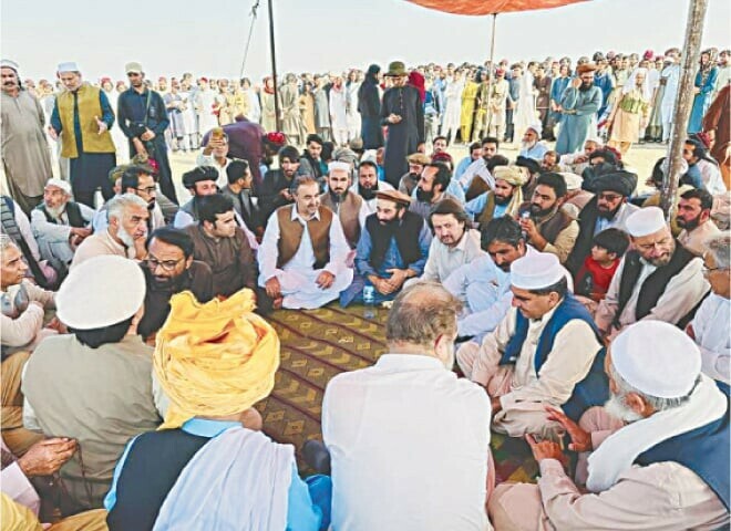 Officials vow to revive jirga system in KP tribal areas - Pakistan ...