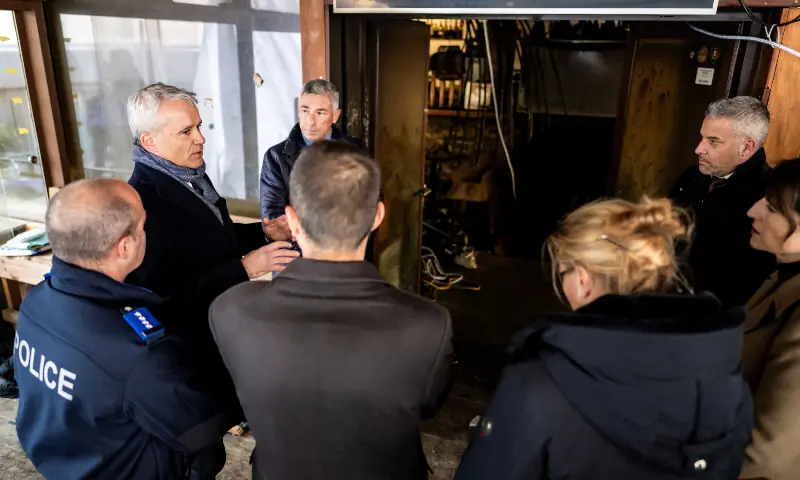 Swiss investigate bar managers after deadly blaze - World - DAWN.COM