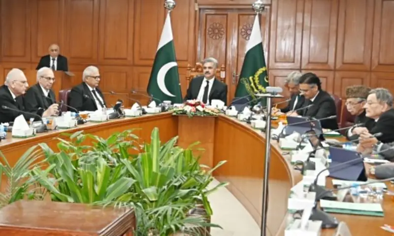 JCP recommends making 11 ad hoc LHC judges permanent - Pakistan - DAWN.COM