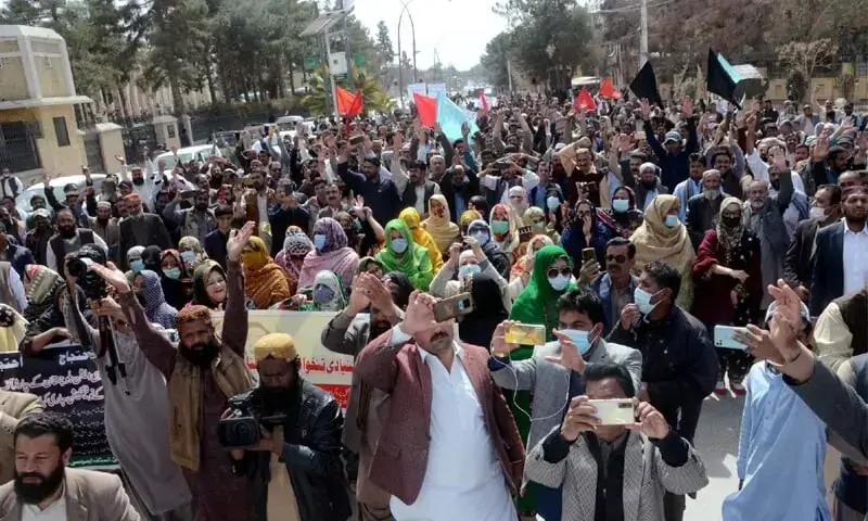 Employees offer voluntary arrests during protests in Quetta and Khuzdar ...