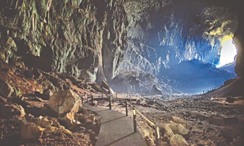 The amazing world of caves - Newspaper - DAWN.COM