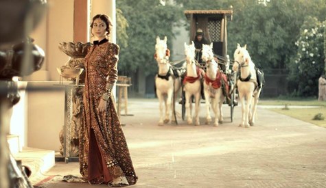 How Ali Xeeshan's grand costumes bring Mughal TV drama Mor Mahal to ...