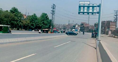 Lahore's Shahkam Chowk flyover opens to traffic - Pakistan - DAWN.COM