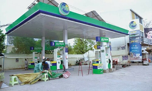 Pakistan Refinery Ltd plans doubling of capacity - Business - DAWN.COM