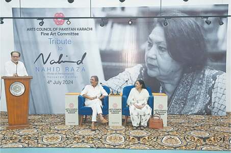 Painter Nahid Raza lauded for her illustrious contribution to art - Newspaper - DAWN.COM