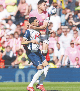 Liverpool’s rare loss delays title march, Southampton relegated ...