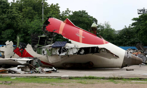 Air India crash probe focuses on actions of plane’s captain: report