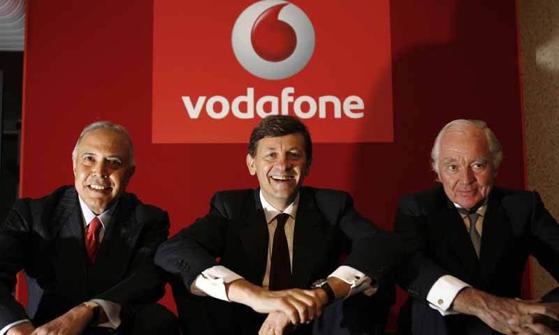 Insight: Verizon, Vodafone CEOs talked in gym, agreed on price at ...