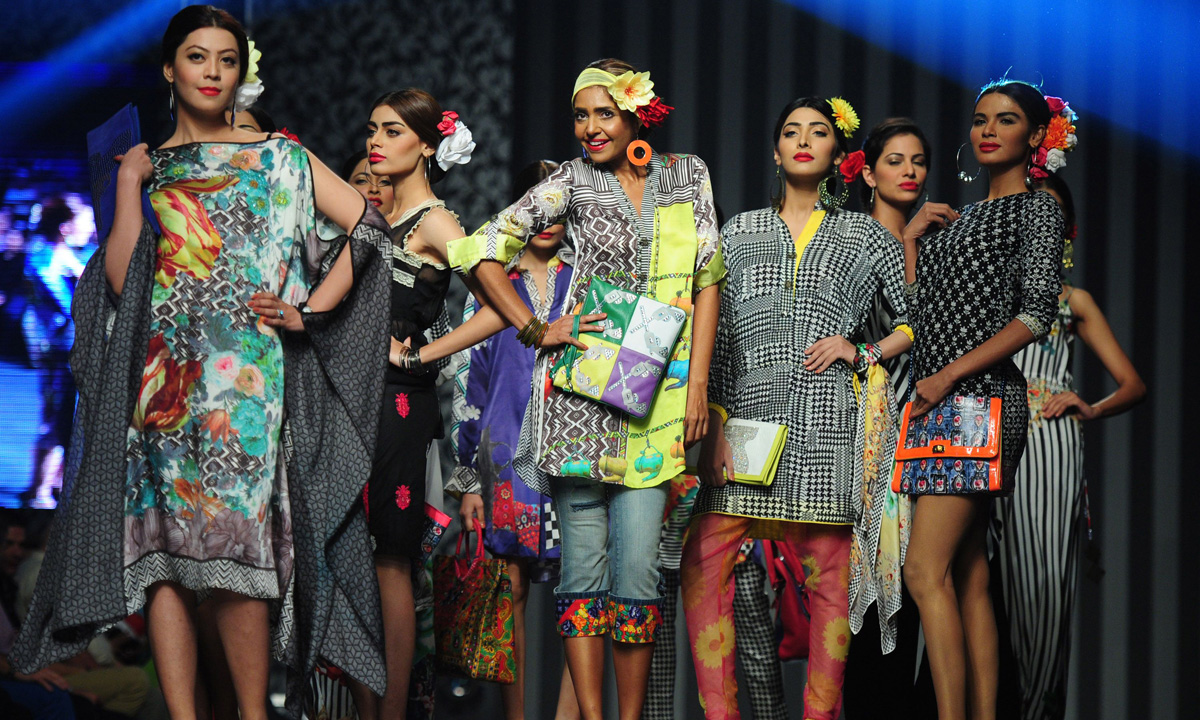 TDAP Expo Fashion Show 2013 - Multimedia - DAWN.COM