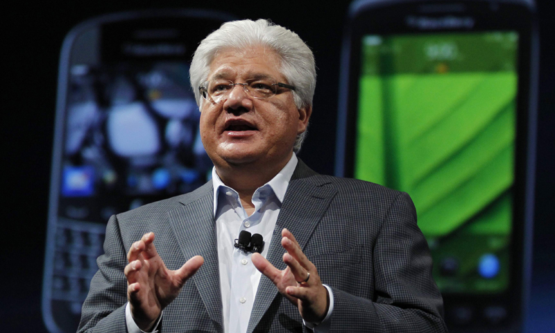 Blackberry founders looking at buying company - DAWN.COM