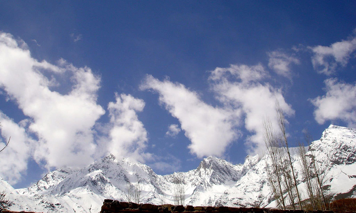 Enter Chunda Valley - Pakistan - DAWN.COM
