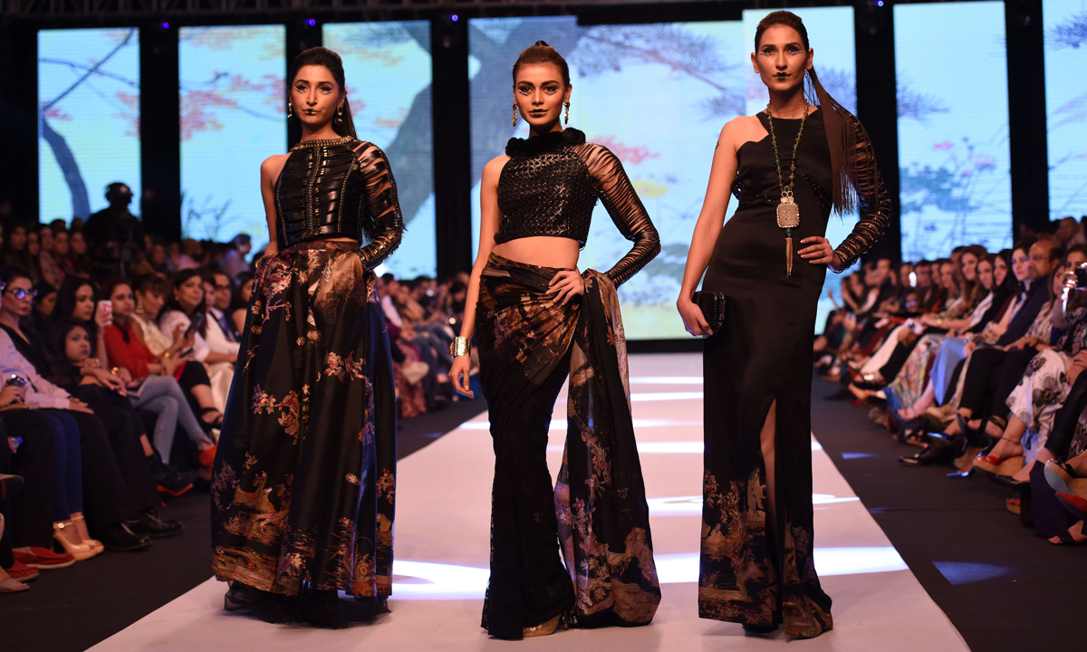Shehla Chatoor's 'Misaki' collection - DAWN.COM