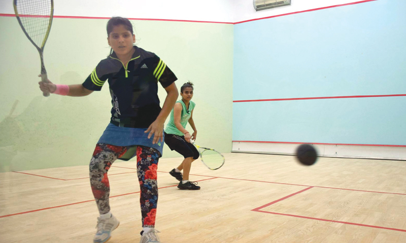 Zoya to face Sadia in squash final today - Newspaper - DAWN.COM
