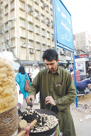 Peanuts Parachinarvi - Newspaper - DAWN.COM