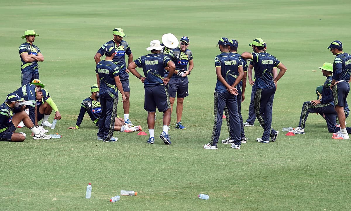 In pictures: Pakistan prepare for survival - World - DAWN.COM