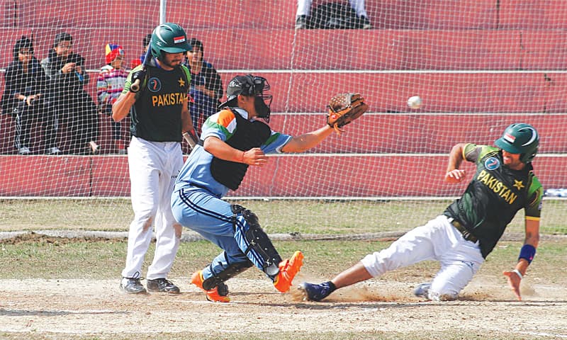 Green-shirts trounce India to retain Baseball Cup - Newspaper - DAWN.COM