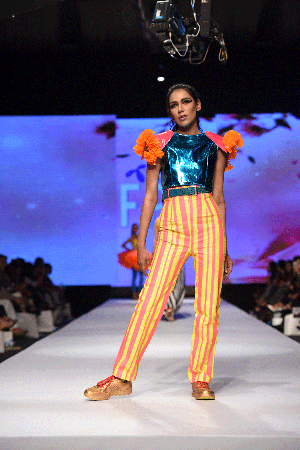 Fashion Pakistan Week: Highlights from the ramp - Multimedia - DAWN.COM