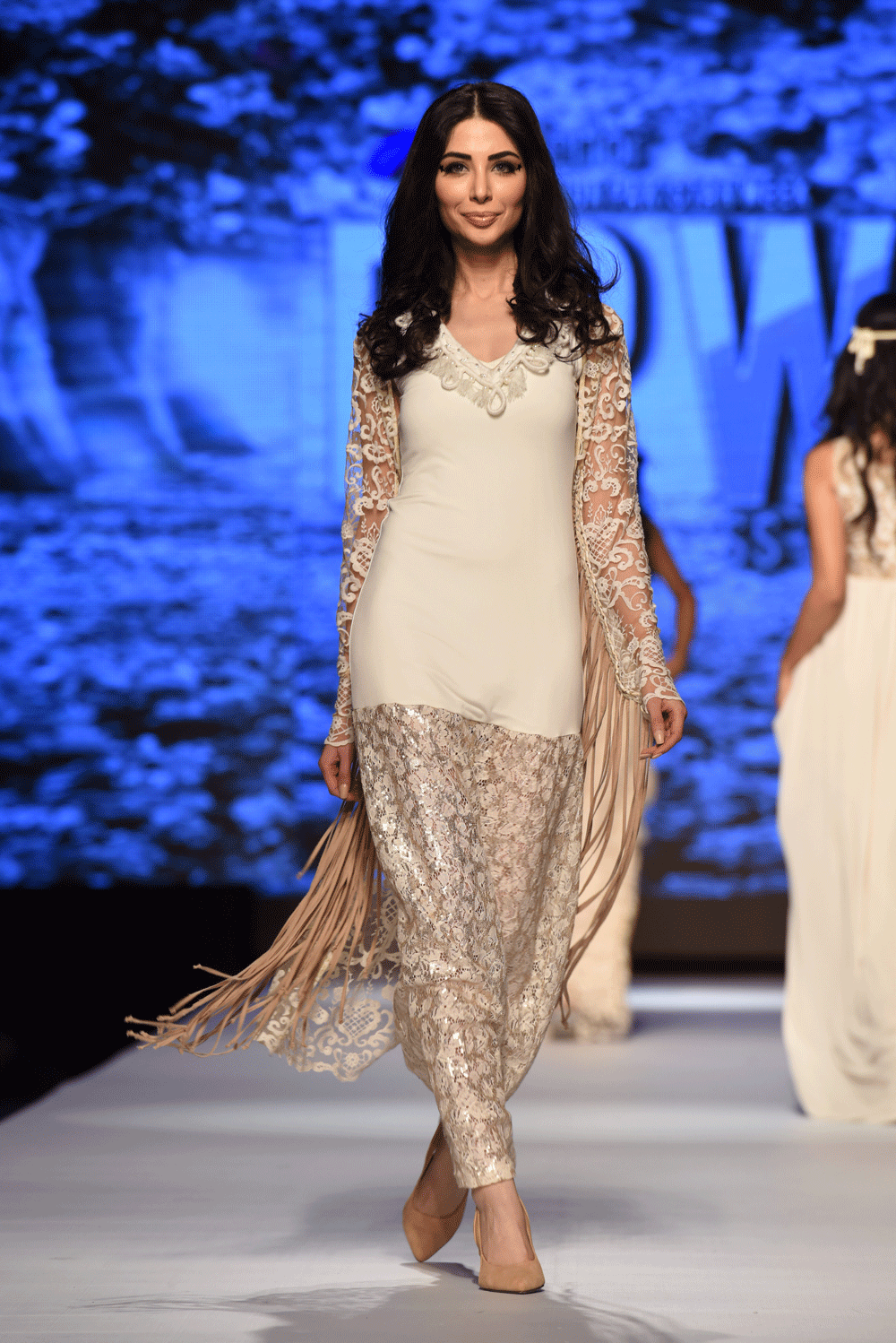Fashion Pakistan Week: Highlights from the ramp - Multimedia - DAWN.COM