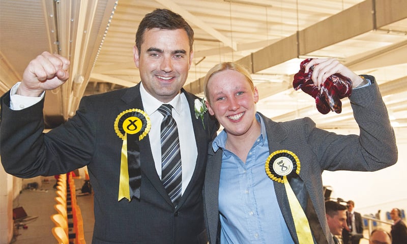 20-year-old student is UK’s youngest MP since 1667 - World - DAWN.COM