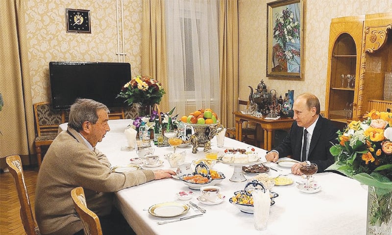 Primakov would have ruled Russia as Putin has - Newspaper - DAWN.COM