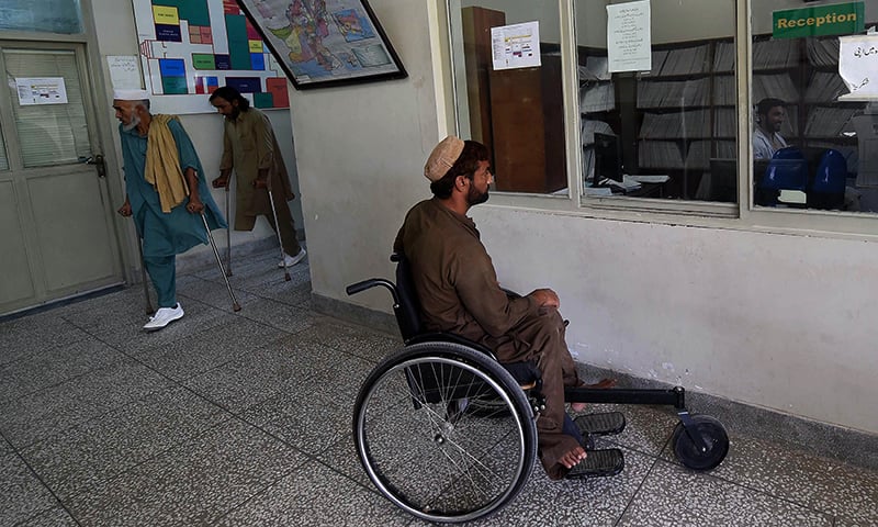 Prosthetic limbs put Pakistani terror survivors together again ...