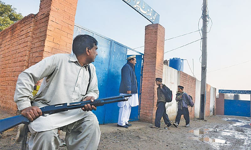 Schooling sans security? - Pakistan - DAWN.COM