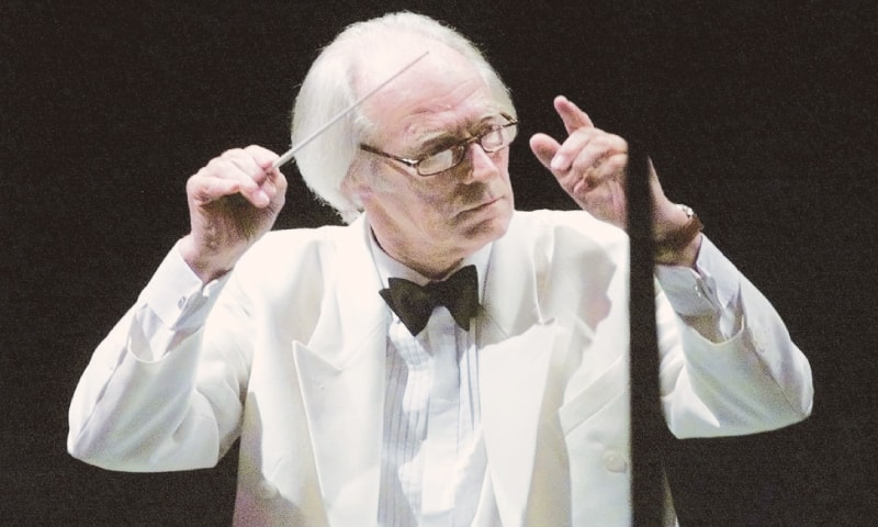 ‘Fifth Beatle’ George Martin dies at 90 - Newspaper - DAWN.COM