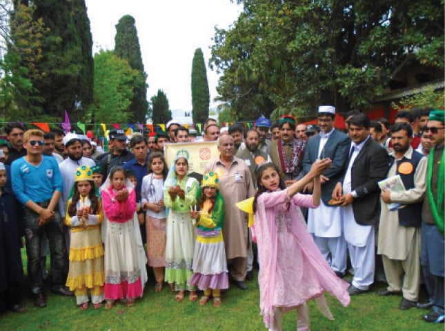 Peace festival begins in Timergara - Newspaper - DAWN.COM