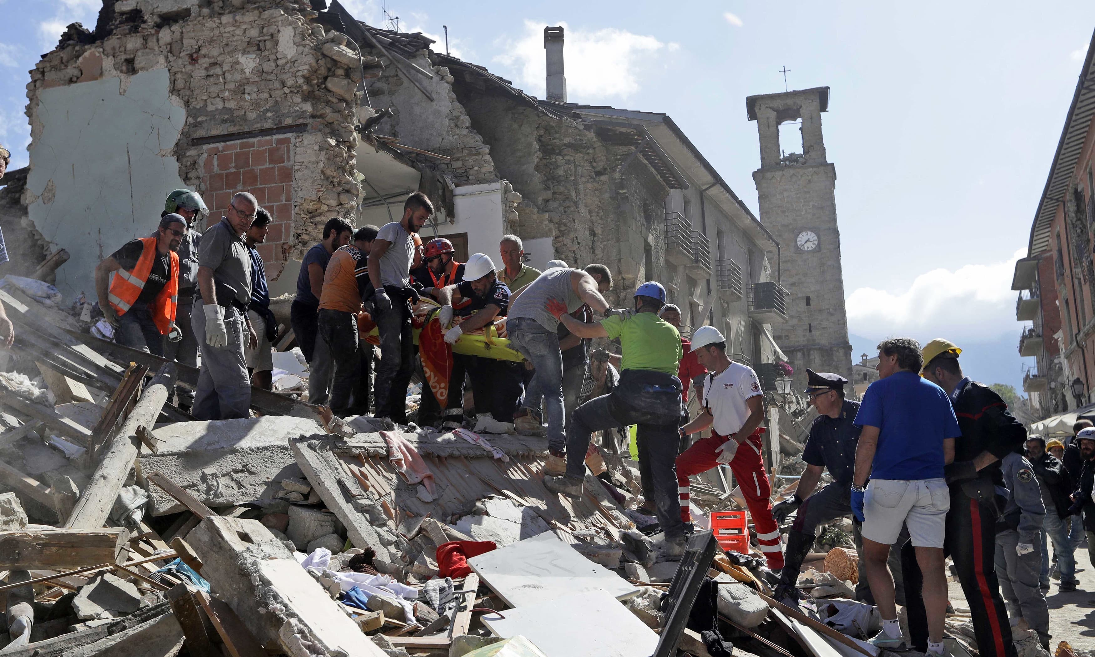 At least 120 dead as deadly quake brings carnage to Italian mountains ...