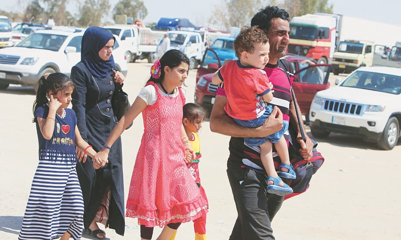 First families return to homes in Fallujah - Newspaper - DAWN.COM