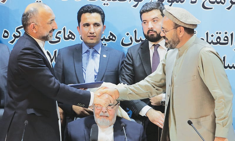 Afghan govt inks peace deal with Hekmatyar’s group - Newspaper - DAWN.COM