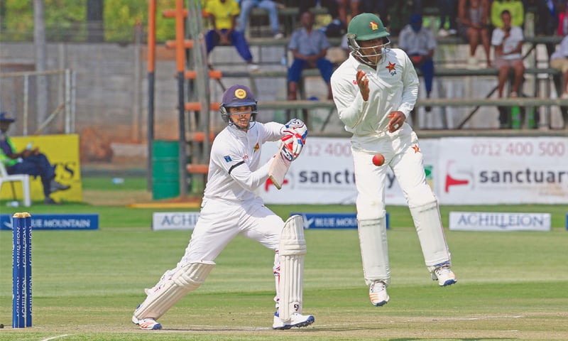 Ton-up de Silva puts SL on top - Newspaper - DAWN.COM
