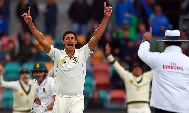Starc gives Aussies hope after innings collapse - Sport - DAWN.COM