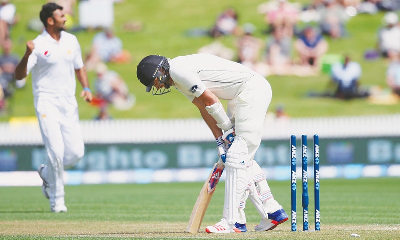 Fired up Southee leaves Pakistan batting in tatters - Sport - DAWN.COM