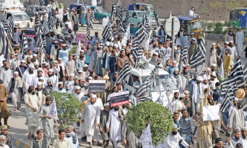 Imam-i-Kaaba to attend JUI centenary celebrations - Newspaper - DAWN.COM