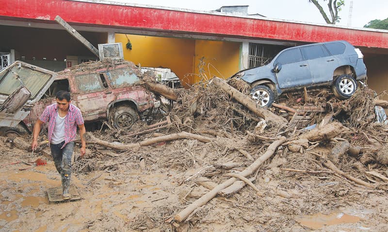 Toll from Colombia mudslide soars to 200 - Newspaper - DAWN.COM