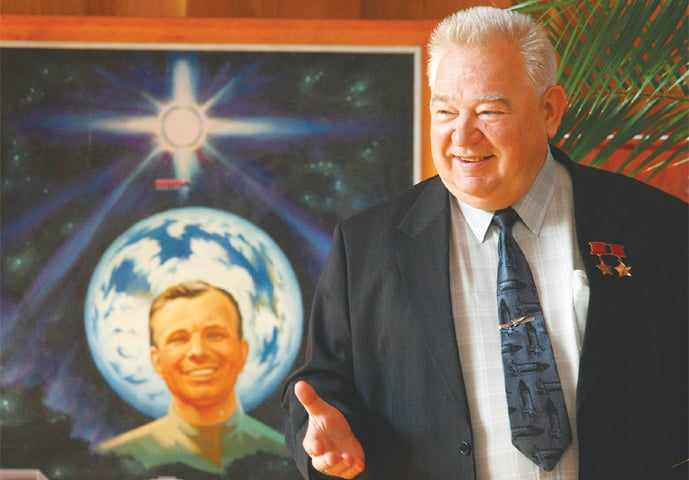 Russian cosmonaut Grechko dies at 85 - World - DAWN.COM