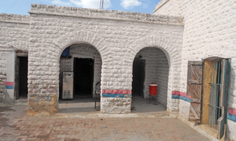 Colonial-era police stations in ruins - Newspaper - DAWN.COM