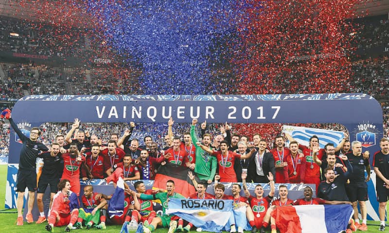 Last-gasp own goal hands PSG record 11th French Cup - Newspaper - DAWN.COM
