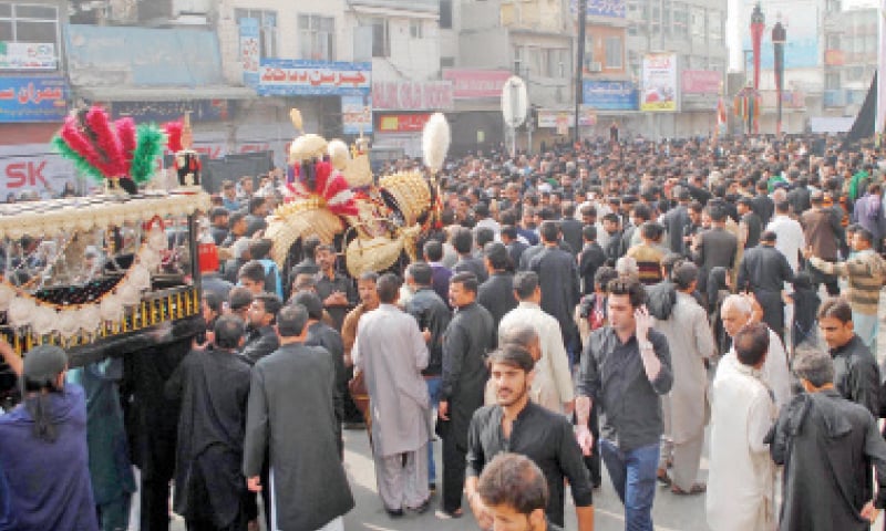 Imam Husain’s Chehlum observed amid tight security - Newspaper - DAWN.COM
