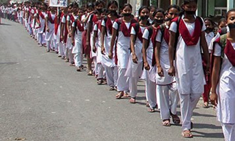 Indian principal forces students to hold hands over candle flame as ...