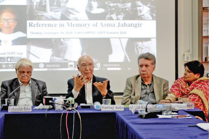 Asma Jahangir remembered as symbol of hope, liberty - Newspaper - DAWN.COM