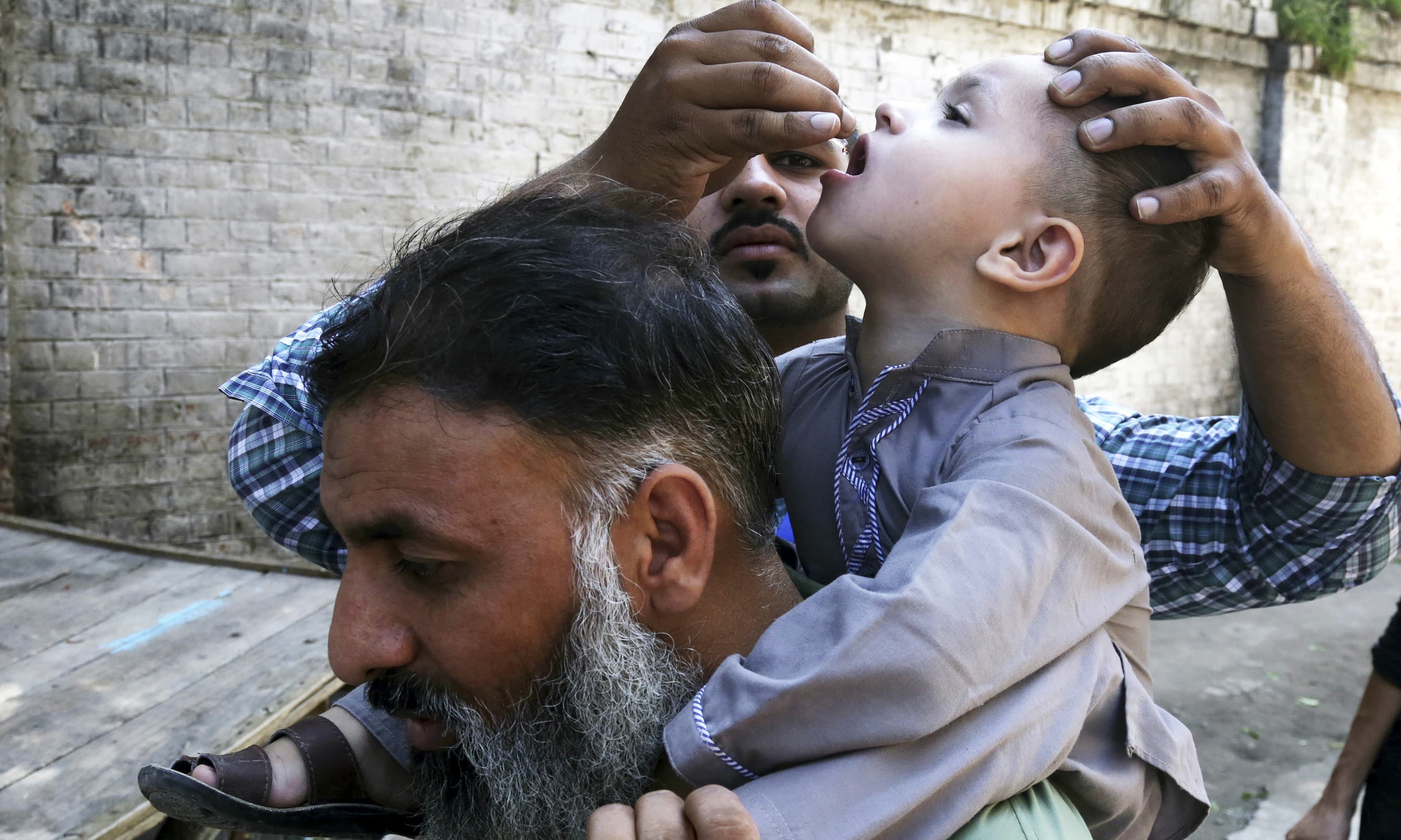 Special anti-polio drive begins in Balochistan today - Pakistan - DAWN.COM