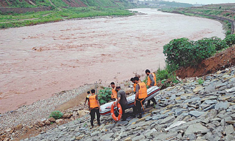 Five dead, one missing after heavy rainfall - Newspaper - DAWN.COM