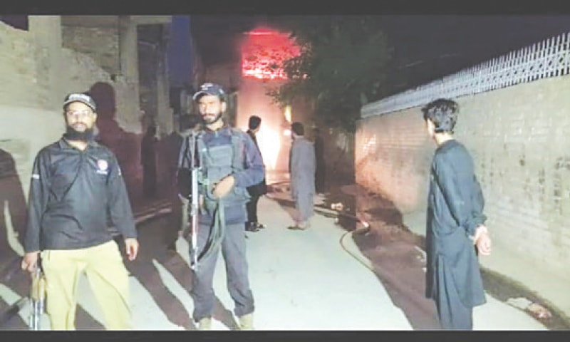 Customs Intelligence office gutted in ‘arson’ attack - Newspaper - DAWN.COM