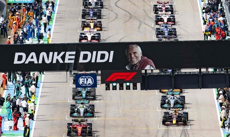 Sainz on pole in Austin as F1 mourns Mateschitz - Sport - DAWN.COM