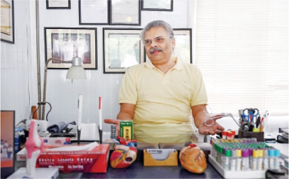 Pindi quacks and their ‘lizard aphrodisiac’ potions - Newspaper - DAWN.COM