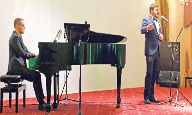 Opera livens up Italy’s National Day celebrations - Newspaper - DAWN.COM