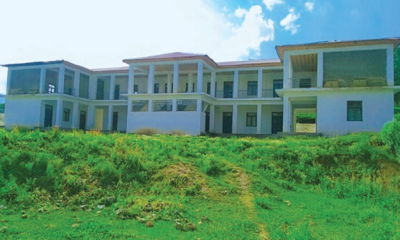 Wrangling among depts delays opening of newly-built schools in Tirah ...